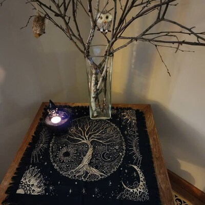 Altar Cloth, Witchcraft Altar Cloth, Pagan Altar Cloth, Wicca, Wolf ...