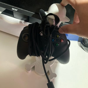 Nemesis Resident Evil Controller Stand Controller Holder Phone Holder ...