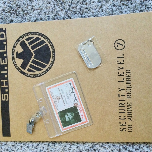 Captain America file Steven Rogers S.H.I.E.L.D. Secret File Paper Props ...