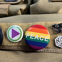 Crystal Skull Rainbow Metal Enamel Pin - Etsy Canada