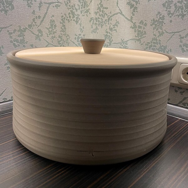 Handmade Bread Pot With Wooden Lid - 3 Sizes | Ceramic Bread Box ...