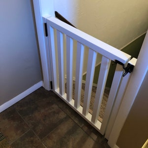Modern Style Pet or Baby Gate Made to Fit Pet Security Gate Wooden ...