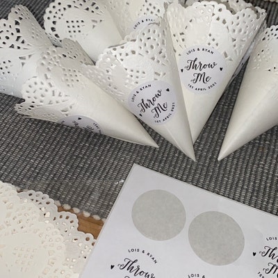 Personalised Throw Me Sticker, Confetti Wedding Label, Wedding Favour ...