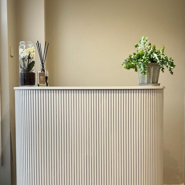 Luxury U Shape Curved Pleated Front Reception Desk for Salon or Retail ...