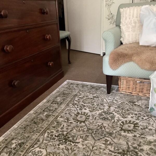 Super Soft Cream Tribal Berber Shaggy Living Area Rug Pastel ...