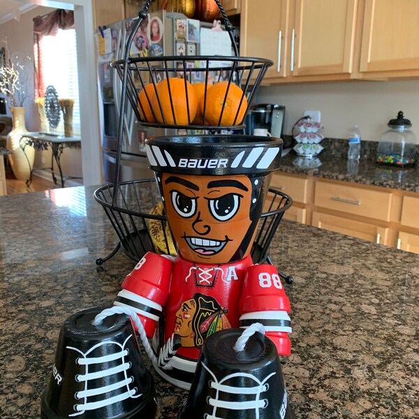 Clay Pot FOOTBALL TEAM PLAYER, Customized Clay Pots, Hand Painted Terra ...