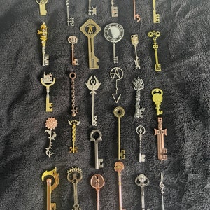 Locke & Key Harlequin Key - Etsy