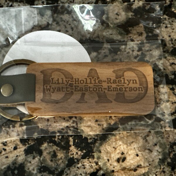 Father's Day Gift, Personalized Wood Dad Keychain With Children Names ...
