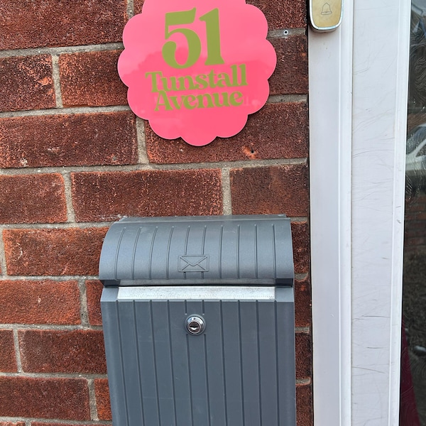 Raspberry Scallop House Number Sign - Customise Number Colour - Etsy