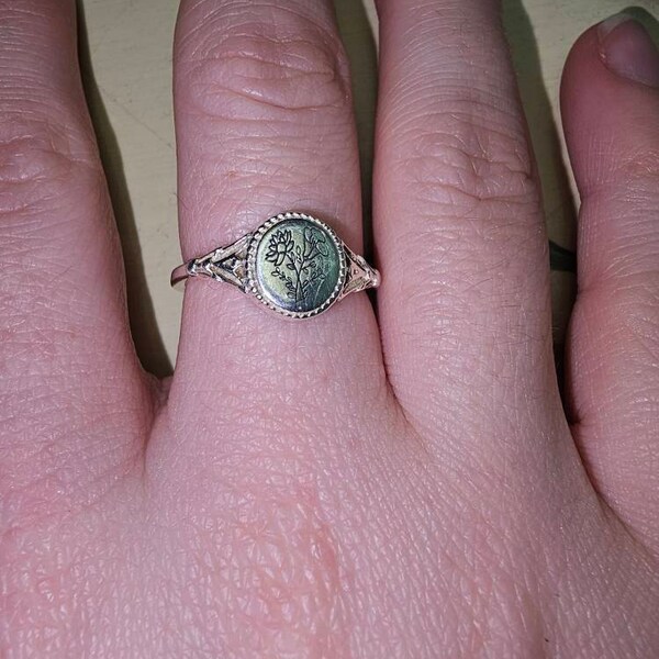 Personalized Birth Flower Ring, 12 Birth Month Flower Jewelry, Custom ...