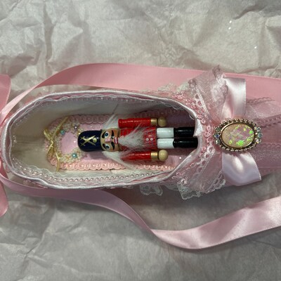 Decorated Pointe Shoe: Nutcracker,kingdom of Sweets, Gingerbread ...