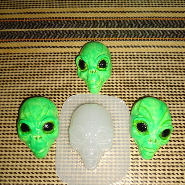 Detailed Alien Head Plastic Mold or Silicone Mold, Bath Bomb Mold, Soap ...