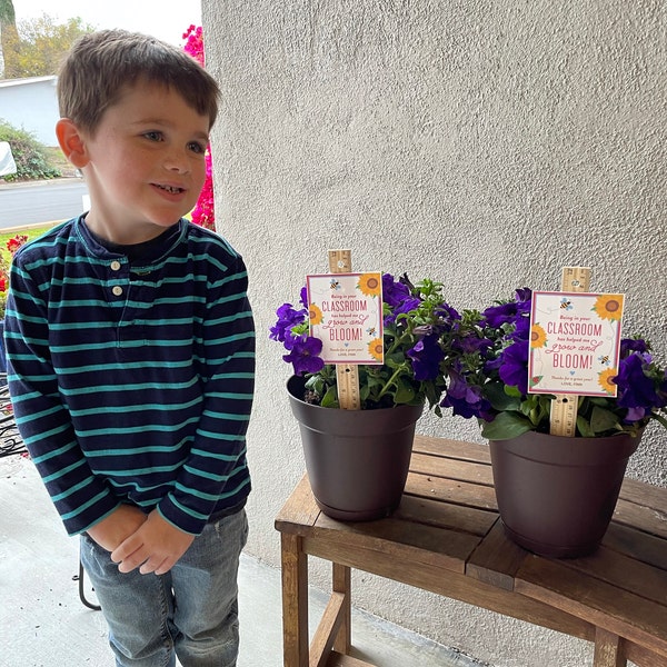 Bloom in Your Classroom Teacher Gift Tag Printable, Teacher ...