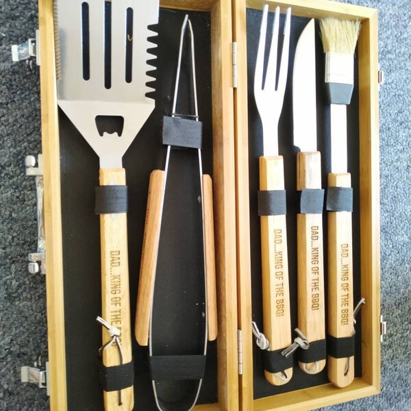 Personalised Wooden Barbecue Set - Engraved Barbecue Tools - Grill ...