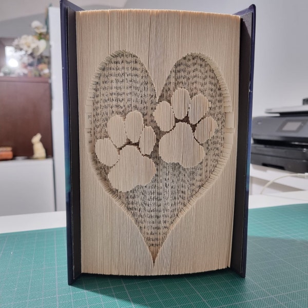 Book Folding Pattern Paw Prints in Heart: Book Folding Tutorial, Cut ...