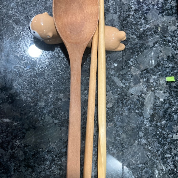 Otter Chopstick Rest: Cutlery Rest, Brush Holder, Pen Rest, Miniature ...