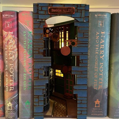 Magic Alley & USB Lights Make Your Own Book Nook Kit, No Tools Needed ...