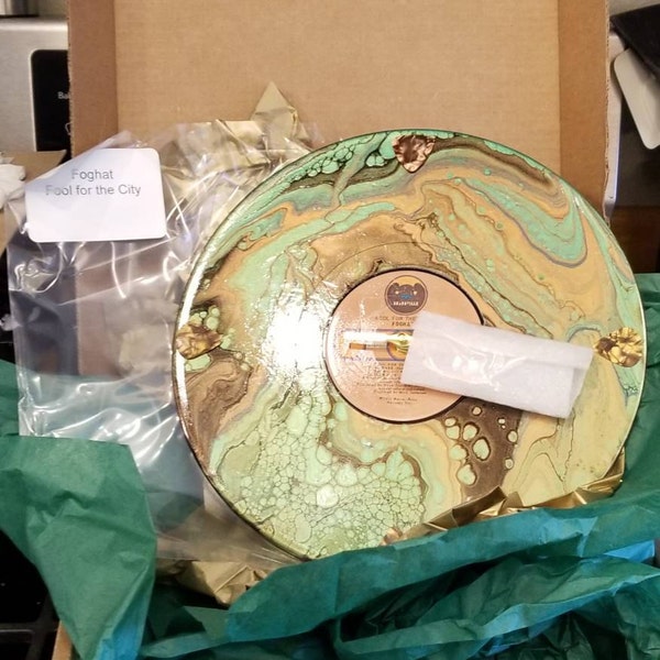 Vampire Slayer Kit, Shadow Box, Dracula Memorabilia, Crucifix, Rosary ...