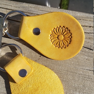 Yellow Sunflower Keychain - Etsy