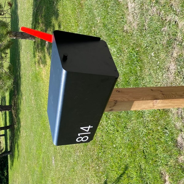 Wyzer™ XL Post Mailbox: Retro Two Tone / Seafoam Sage Blush / Rustproof ...
