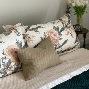 Lilly Pulitzer Lee Jofa Bimini Hibiscus Pinks and Oranges - Etsy