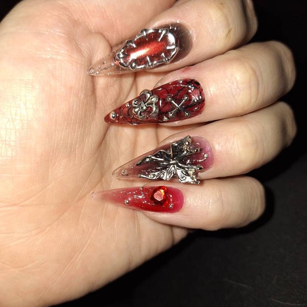 LM012 Gothic Black and Red Halloween Nails Silver Charms Decorated ...