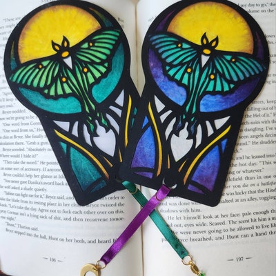 Luna Moth Papercraft Suncatcher Moons Grace - Etsy