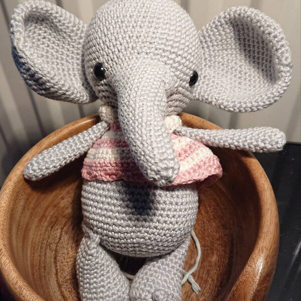 Crochet PATTERN Mumbo the Elephant, Amigurumi Animal Pattern, Crochet ...