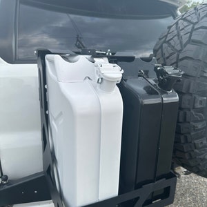 20 L Custom Jerry Can Mini Bar for a Gift, Chess Set Present for the ...