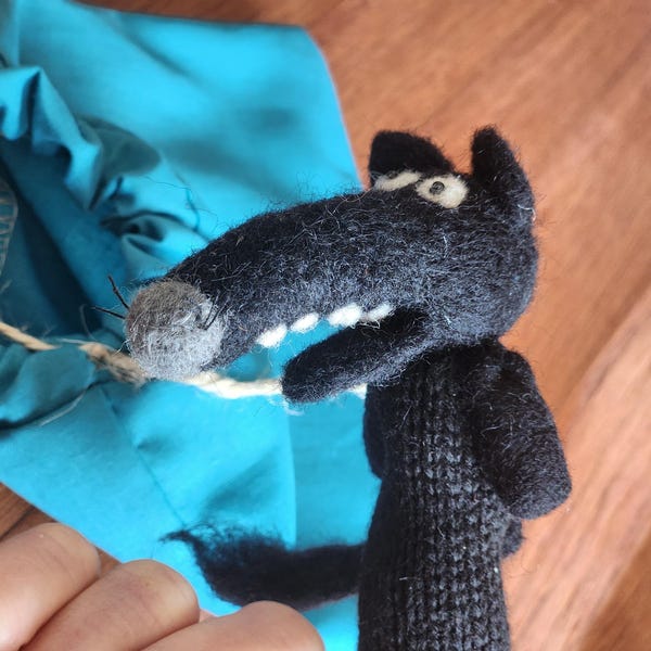 Explore the Jungle With Our Handcrafted Lemur Finger Wool Puppet - Etsy