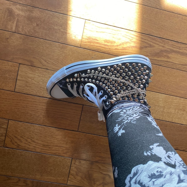 Genuine CONVERSE Run Star Hike Black With Skulls & Chains Sneakers ...