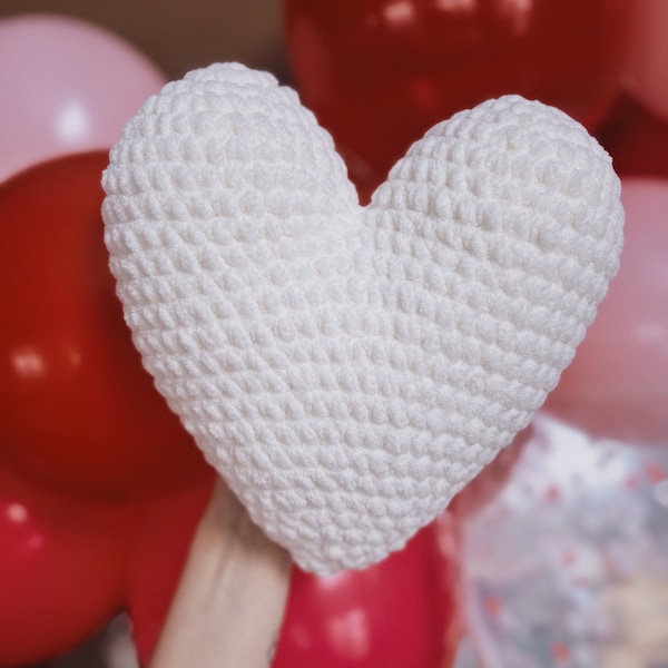 Large Plush Heart Crochet Pattern PDF - Etsy