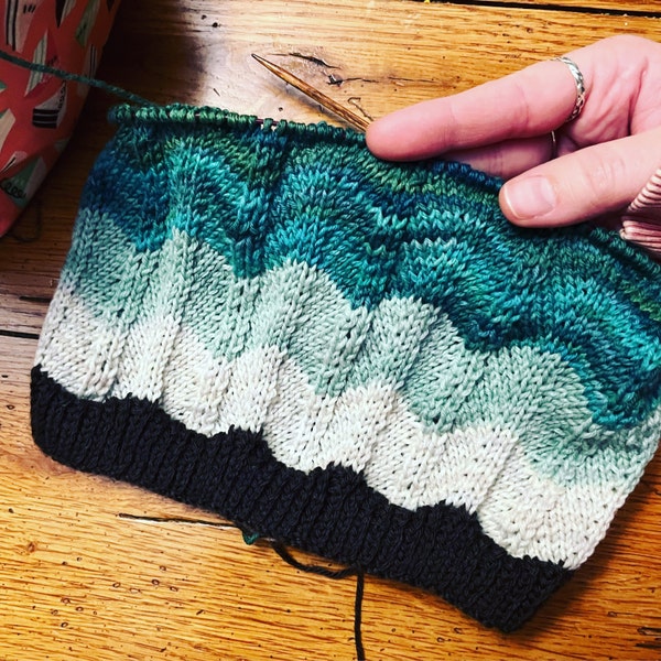 Round and Round Cowl PDF Knitting Pattern by Crazy Sock Lady Designs - Etsy