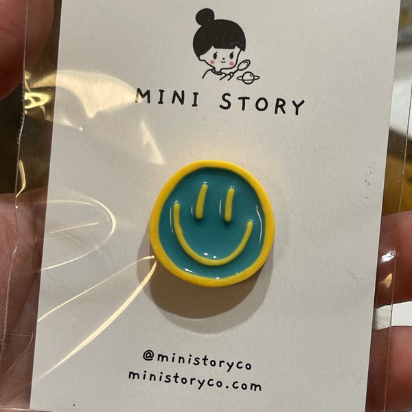 Pastel Smiley Face Pin | Smiley Face Brooch | Colourful Pin Badge ...