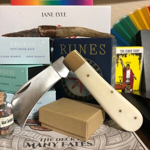 Hand BOLINE Bolline Sickle Herbalist Tool Druidic Ritual Druid ...