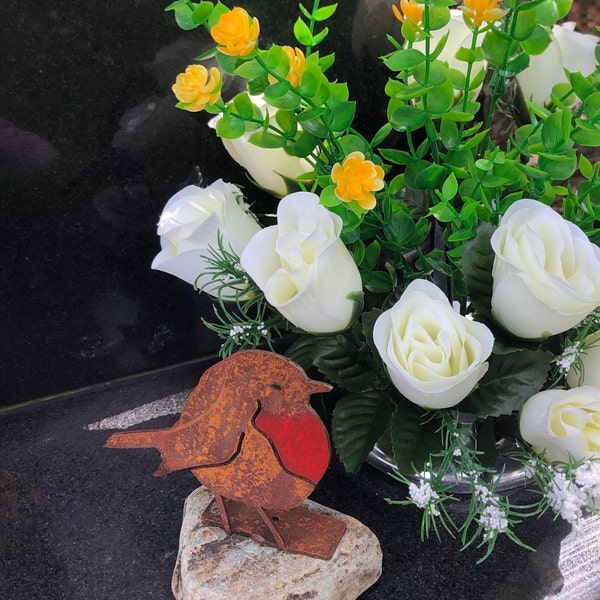 Rusty Metal Robin - Steel Robin Decoration - Rusty Bird - Wild Bird Art ...