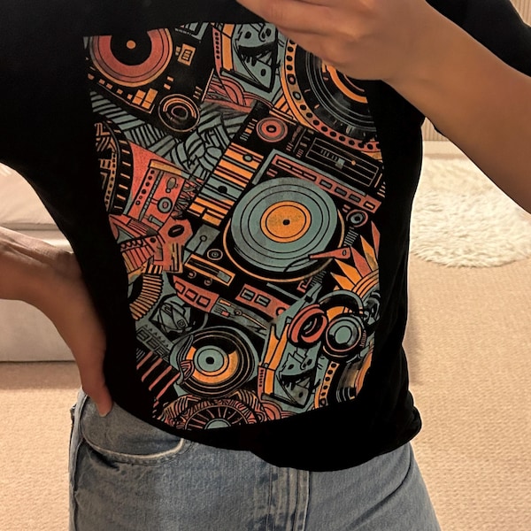 Samurai DJ From Edo Period Wall Print | Wall Art for Djs | Music ...