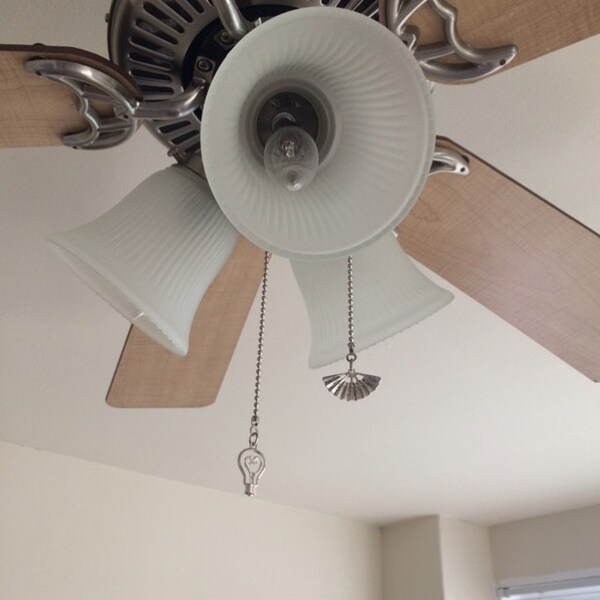 Set of Two - Dum Dum Proof! Light Bulb & Hand Fan - Free Shipping ...