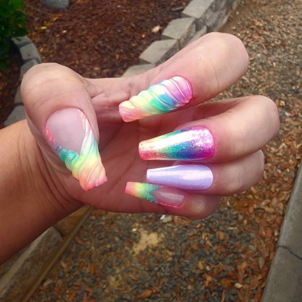 Unicorn Magic Press on Nails | Fantasy | Mythical | Rainbow Nails ...
