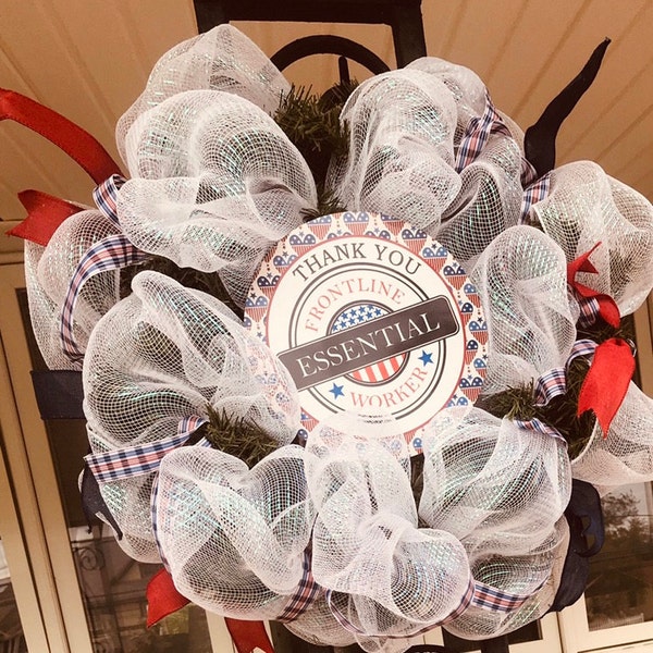 8 Round Essential Worker Sign, Essential Worker Wreath Sign ...