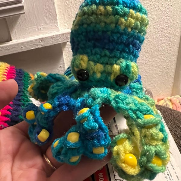 Beaded Fidget Octopus Crochet Pattern: Beginner Friendly, No Sew ...