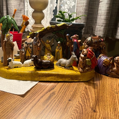 Kimple 13-piece Child Bisque Nativity - Etsy