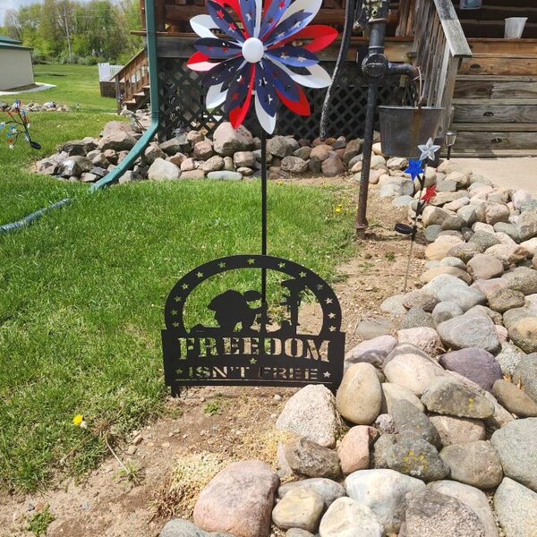 Flipping off Bigfoot Sign DXF, Peaking Bigfoot DXF and SVG Files ...