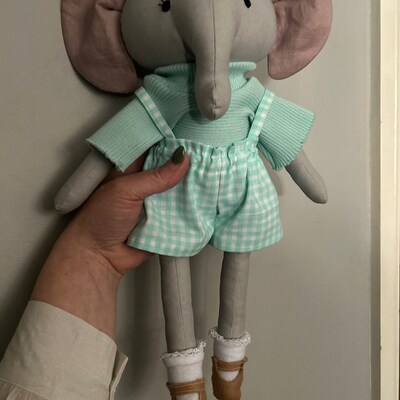 Elephant Sewing Pattern PDF Make a Stuffed Elephant Doll / Stuffed ...