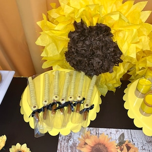 Choose Your Own Paper Sunflower Backdrop for Sunflower Wedding Decor ...