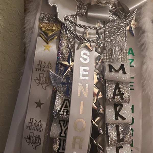 Homecoming Trinkets SHOOTING STAR Freshman, Sophomore, Junior and ...