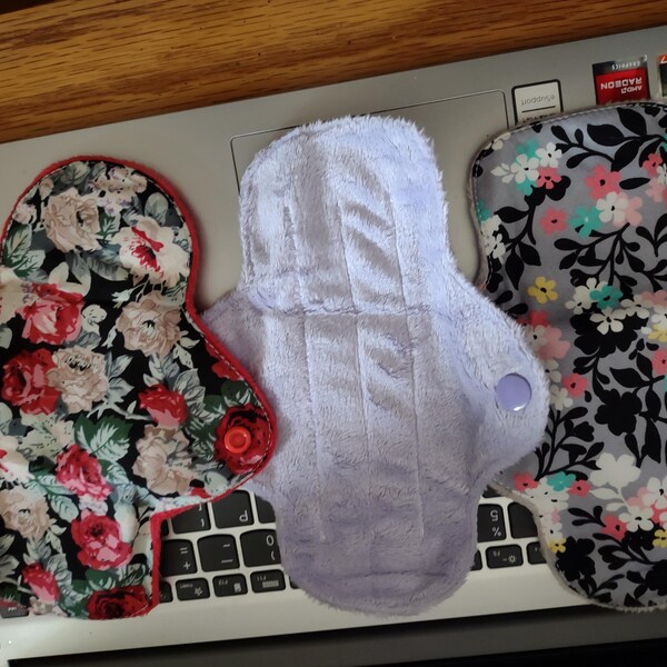 BLUE FLORA - Handmade All Purpose Wet Dry Bag, Cloth Pad Wrapper ...