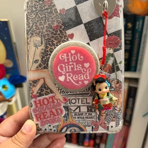 Heartbreak Hotel Kindle Insert, Hot Girls Read Books, Leopard ...