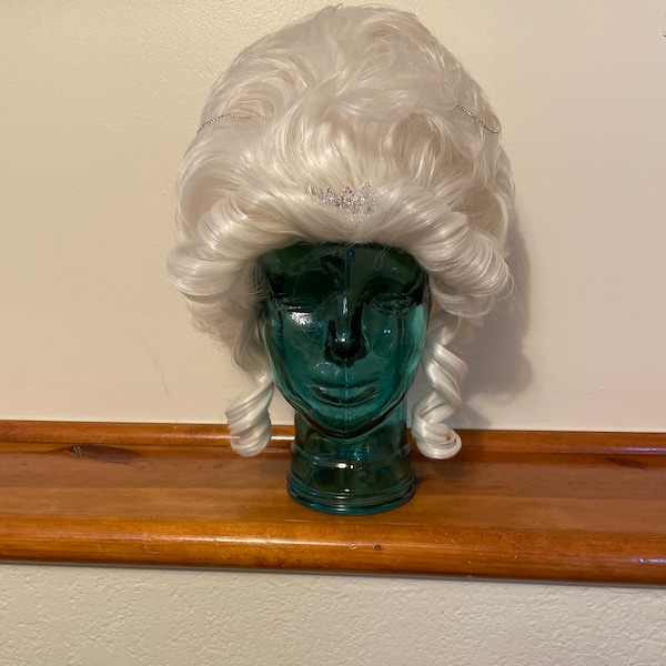 Marie Antoinette Wig, Pink Rococo Style Wig, Pink Marie Antoinette Wig ...
