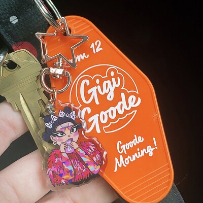 Mini Trixie Mattel Ru Paul's Drag Race All Stars Hand - Etsy